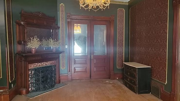 1869 Second Empire Style House With Original Details & Carriage House ...